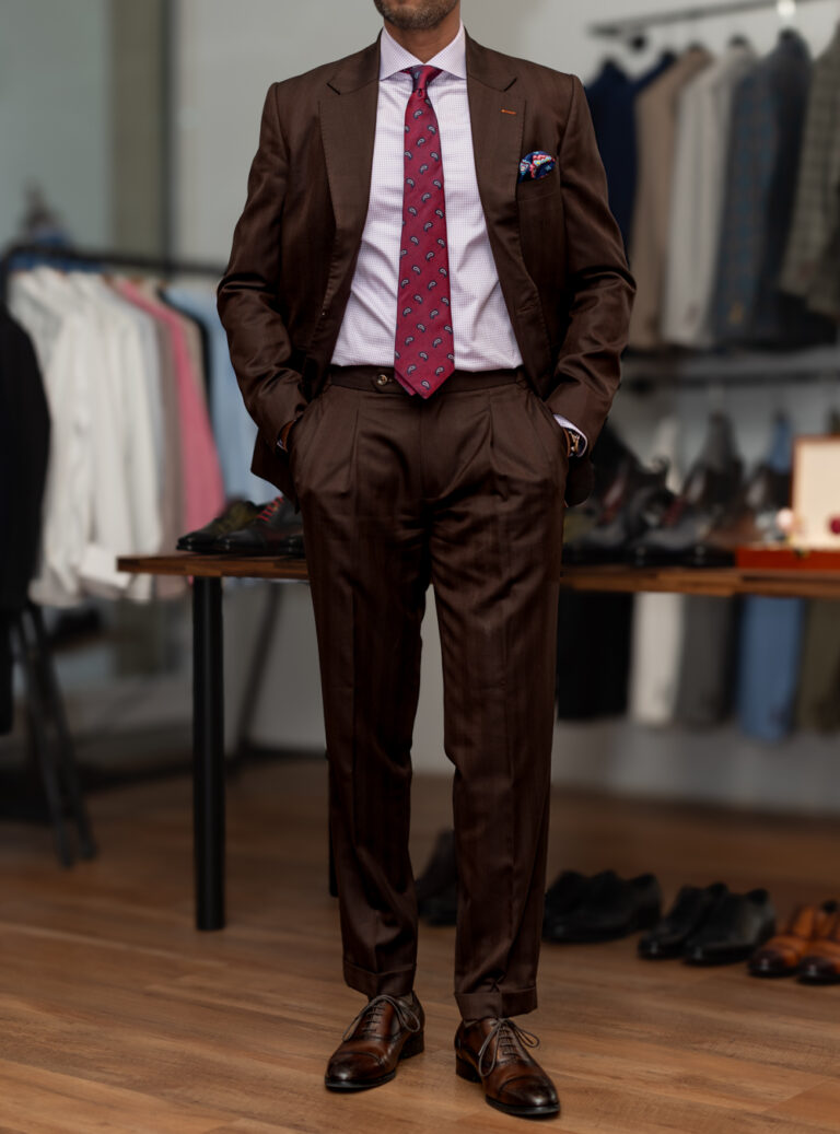 Bespoke Tailored Suits by Expert Suit Tailors – Perfect Attire