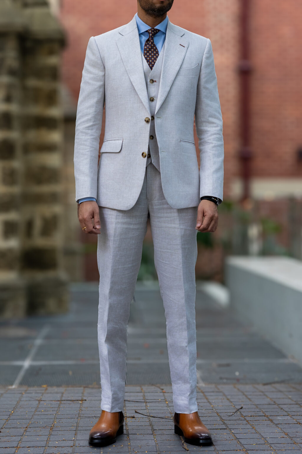 Bespoke Tailored Suits by Expert Suit Tailors – Perfect Attire